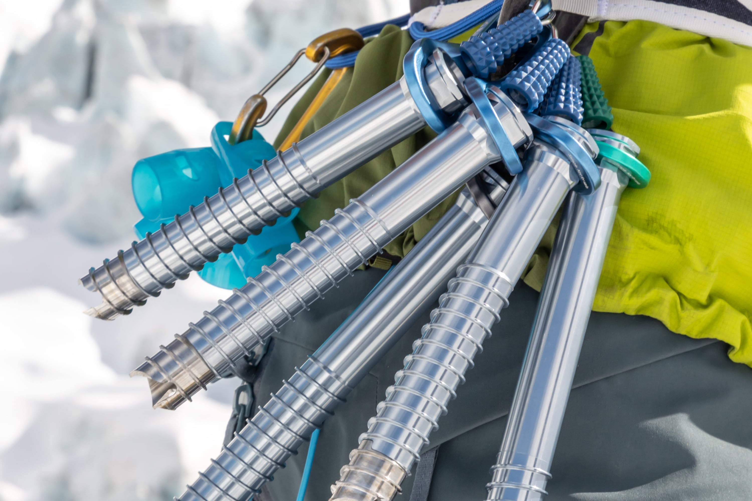Mountaineering ice screws – Blue Ice North America